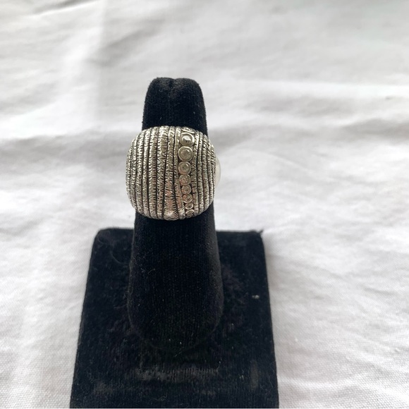Silpada | Jewelry | Silpada In The Groove Ring | Poshmark